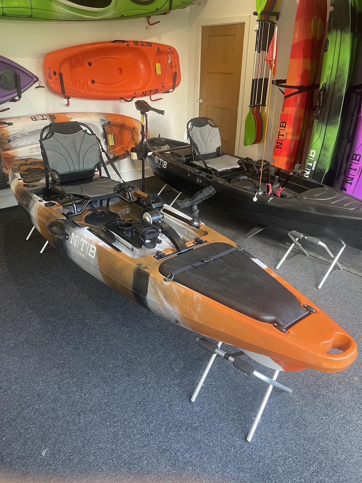 Castmaster Pedal Propeller Fishing Kayak 11ft 5" – LifesTooSport